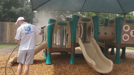 Are indoor or outdoor playgrounds cleaner - Outdoor Playground ...